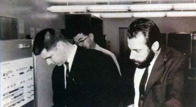 Top 10 Famous Software Developers Who Shaped Technology