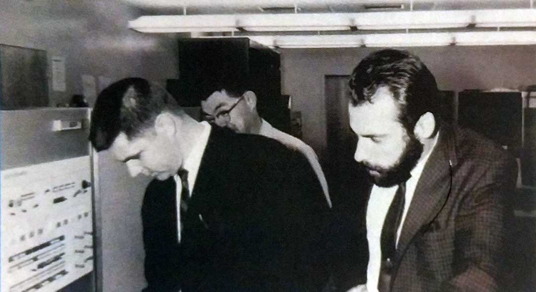 Top 10 Famous Software Developers Who Shaped Technology